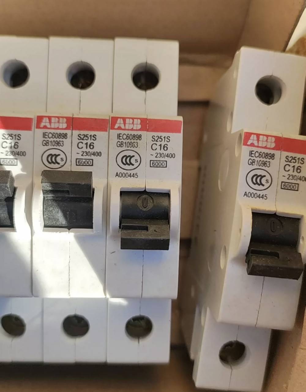 【ABB漏电保护断路器GS201 AC-C25/0.03空气开关瞬动型30mA】价格_厂家-供应商网