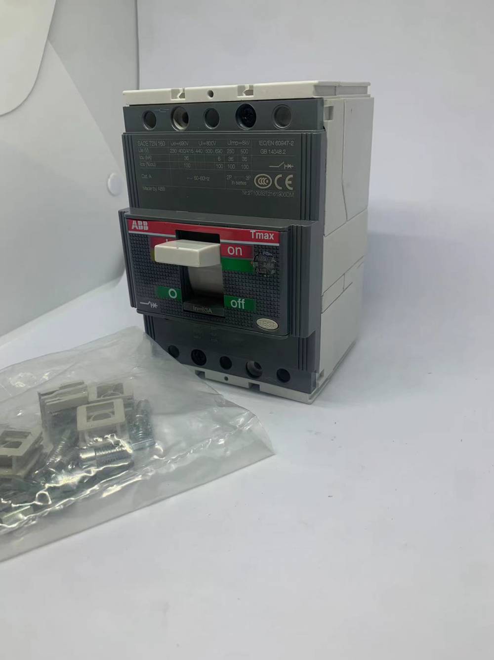 【ABB双电源转换开关OT40F4C隔离型CB级控制器】价格_厂家-供应商网