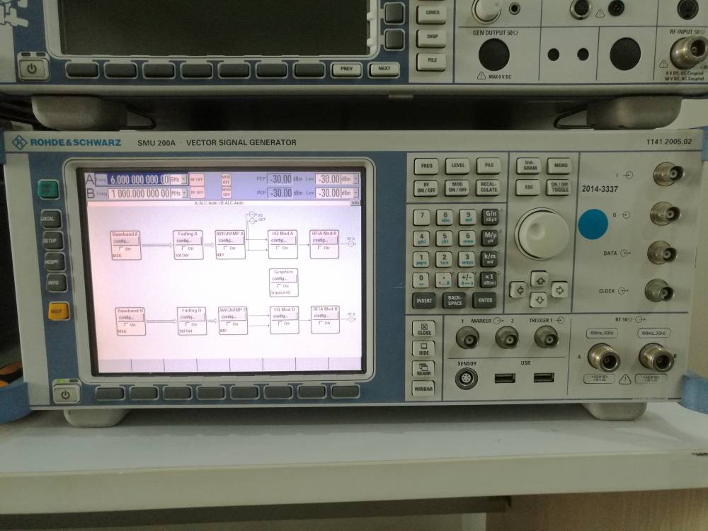 罗德SMATE200A信号源 矢量信号发生器 - xike01 - 分析测试百科网