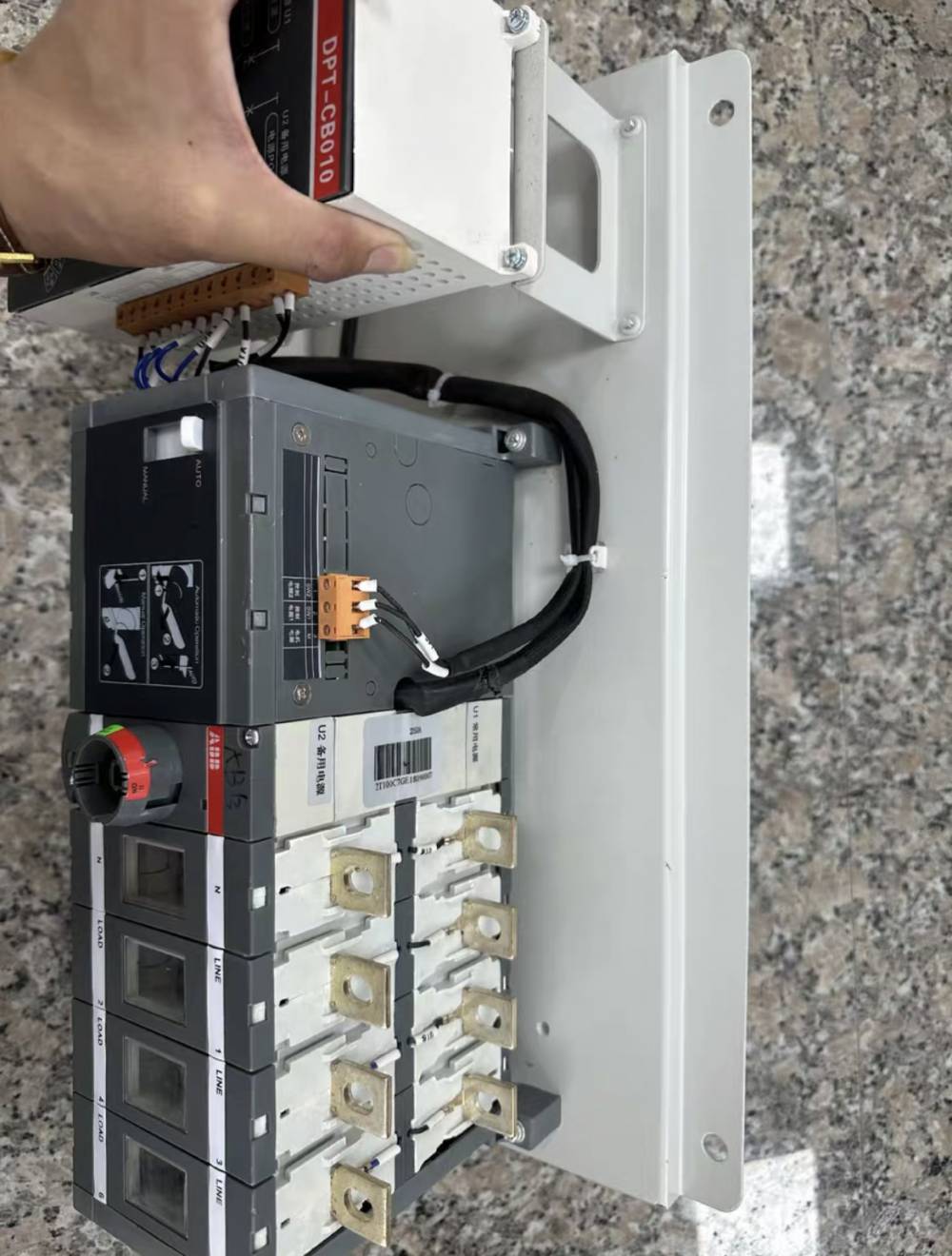 【ABB双电源转换开关OT40F4C隔离型CB级控制器】价格_厂家-供应商网