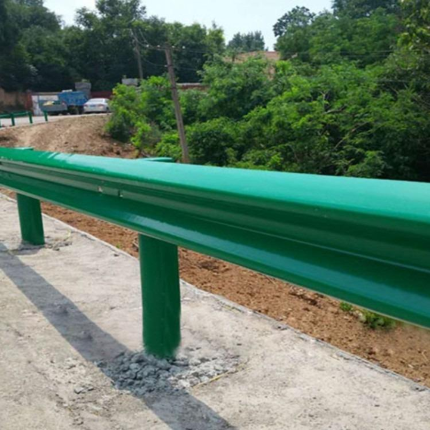 非标喷塑镀锌波形护栏板高速公路gr-c-4e|价格|厂家|多少钱-全球塑胶网