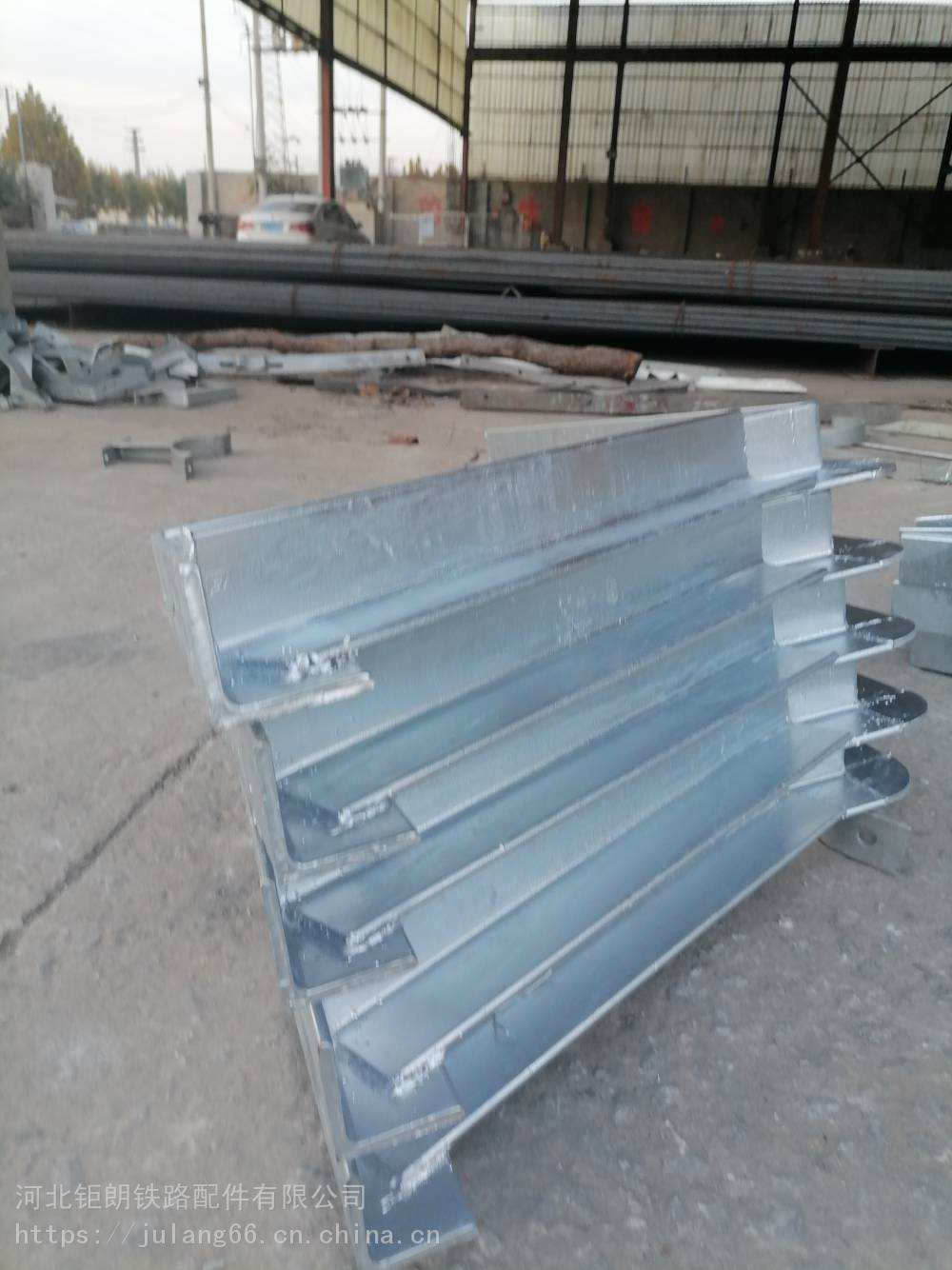 【重庆桥梁吊围栏安装技术交底吊围栏安装安全交底高铁桥墩吊围栏重量】价格_厂家-供应商网