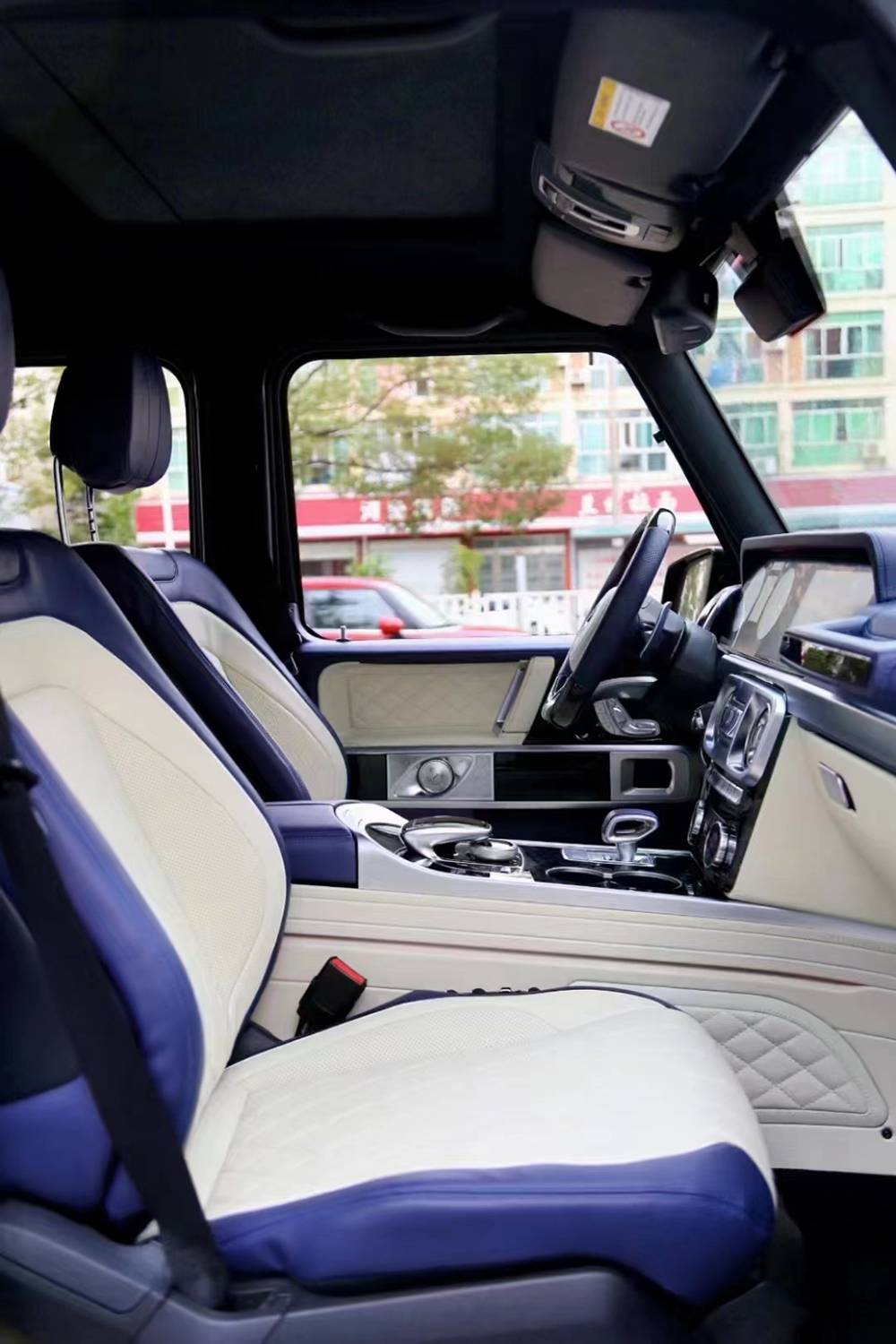 奔驰改装|13款奔驰G500升级18款外观与内饰惊艳出炉——veecar|汽车改装|改装知识分享平台