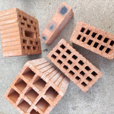 【长春公主岭煤矸石烧结多孔砖MU10多孔砖240*115*90烧结砖厂】价格_厂家-供应商网